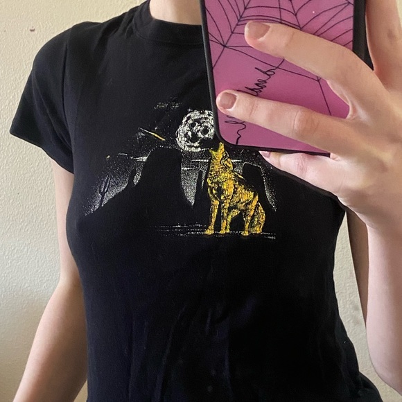 Brandy Melville | Tops | Brandy Wolf Tshirt | Poshmark